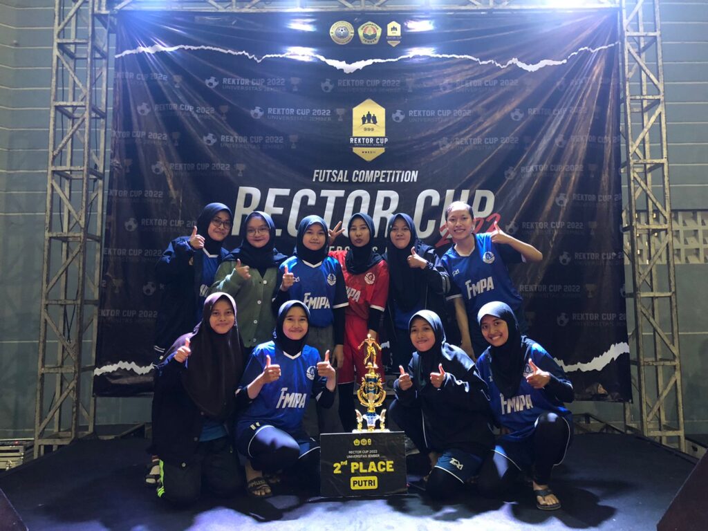 Tim Futsal Putri FMIPA meraih Runner-up pada Futsal Competition Rector Cup UNEJ 2022 – FMIPA UNEJ